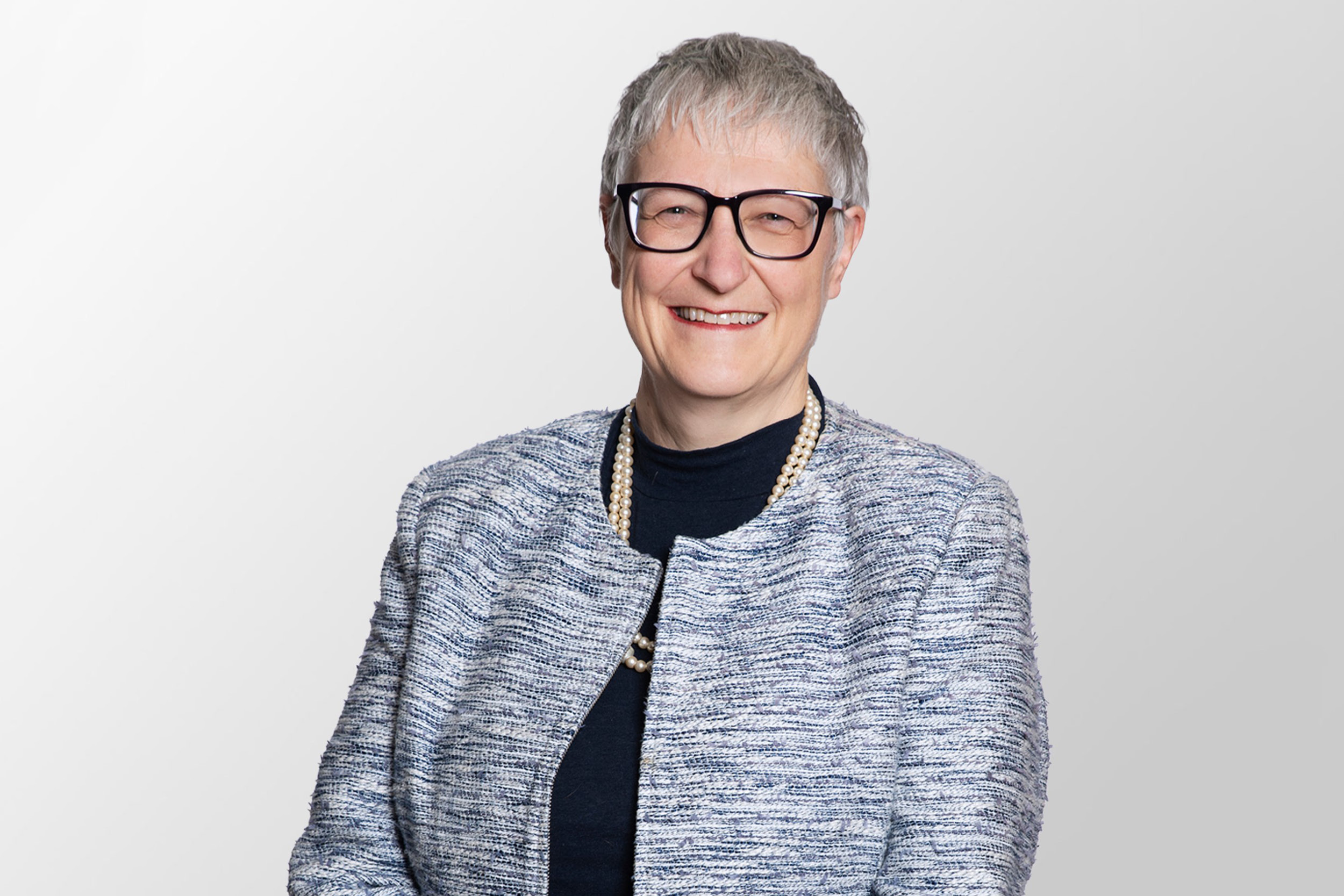 Meet the leaders: Sian Lewis - FW